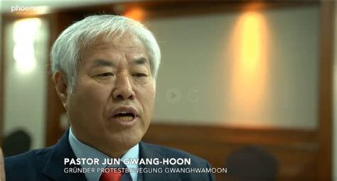 외교부 민주당 장관 선친·조부 실명 거론하며 모욕심히 유감”