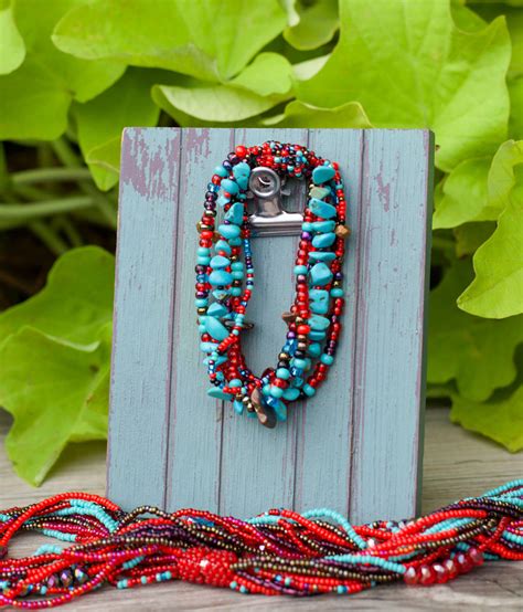 Magnetic Multi String Magnetic Clasp Blanquita La Chapina