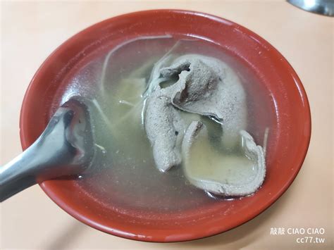 世界美食總匯台北24小時營業 宵夜早餐都吃得到大橋頭站美食還有賣炒泡麵喔 敲敲的生活及購物誌