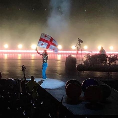 Thirty Seconds To Mars ის სოლისტი ჯარედ ლეტო ბლექ სი არენაზე