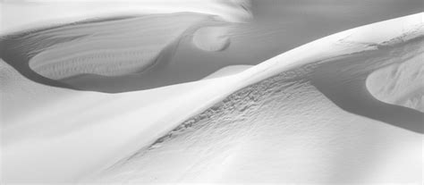 Abstract Snow Patterns Premium Ai Generated Image