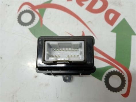 Hyundai İ10 Aux Usb Girişi Ünitesi Aksesuar Prizi 96120 B9000 Cp [d E