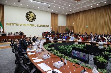 Cinco Mujeres Y Cuatro Hombres Deberán Postular Partidos Políticos En