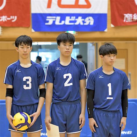 グッドルーザー バレーボール男子 夢舞台にあと一歩届かなかった大分南、3年生の悔しさを下級生が胸に刻む 【大分県】オー！エス！ Oita