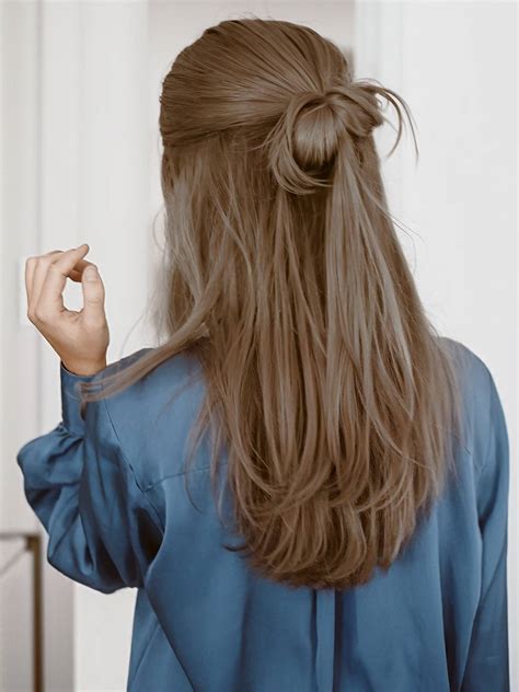 15 Cute Lazy Hairstyles That Look Effortlessly Stylish In 2025