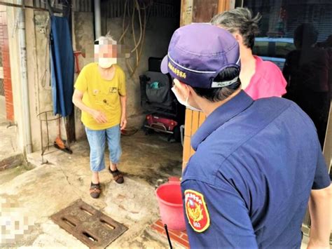 迷路徘徊派出所門外 北興警助老太太平安返家