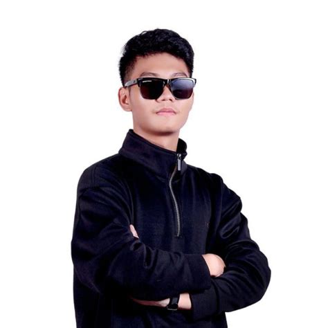 Stream Aung Khant Music Listen To Songs Albums Playlists For Free