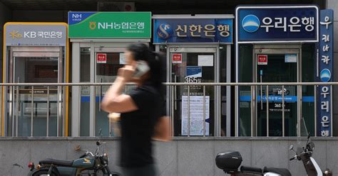 5대 은행 지난달 가계대출 17개월 만에 증가 예·적금도 증가 조선비즈