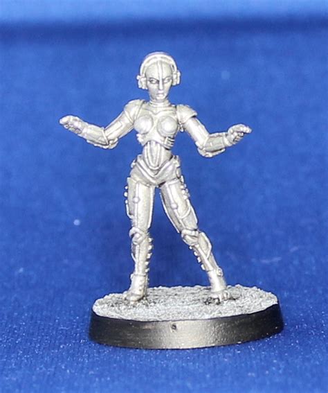 Fort Wargame Starwars Female Protocol Droid