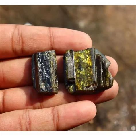 Black 100 Natural Termuli Gemstone At ₹ 100 Piece In Jaipur Id 2854121079497