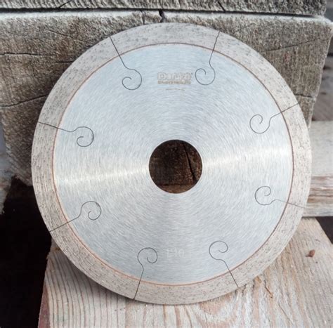 Диамантени дискове за рязане на гранит мрамор камък асфалт бетон полускъпоценни и