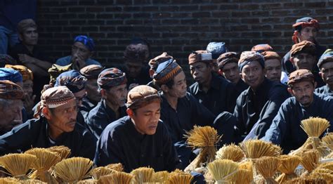 Panduan Doa Sunda Wiwitan Mantra Kecerdasan Otak Hasiltani Id
