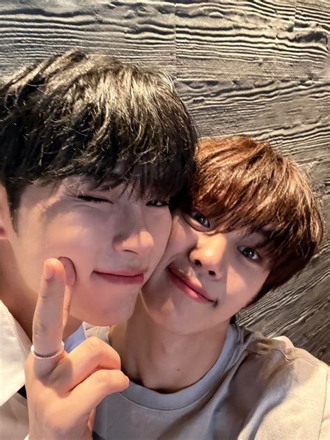 [잡담] 아 미친거 아니야 성한빈 김규빈 셀카 떴는데 개귀여웤ㅋㅋㅋㅋㅋㅋㅋㅋㅋㅋㅋㅋㅋㅋㅋㅋㅋㅋ 인스티즈 Instiz 연예