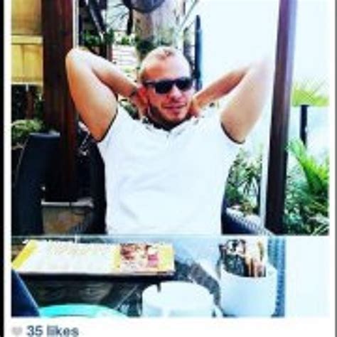 Stream Karim Nassef Music Listen To Songs Albums Playlists For Free