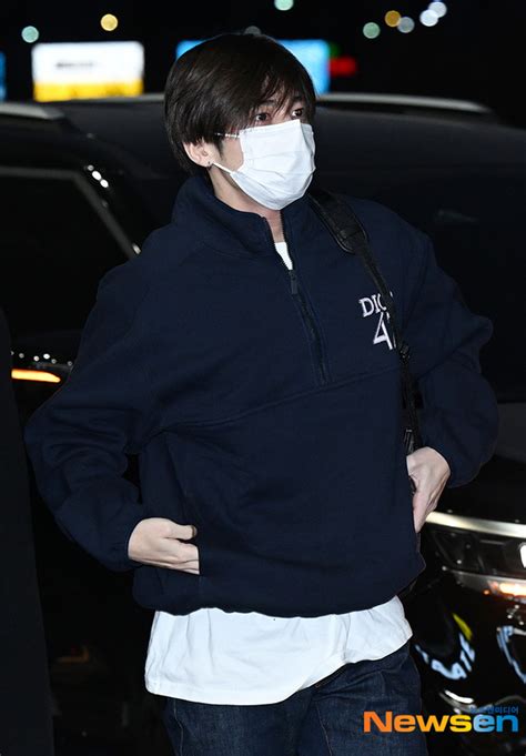 Txt 태현 멋짐 가득 포토엔hd 손에 잡히는 뉴스 눈에 보이는 뉴스 뉴스엔