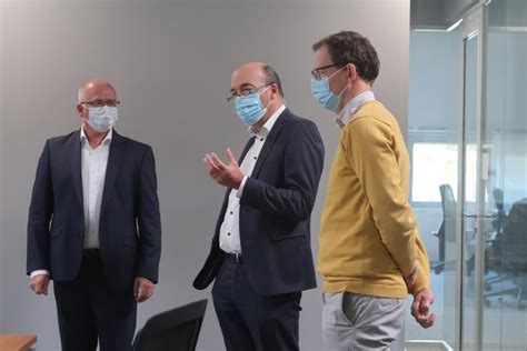 lambda x high tech posted on linkedin