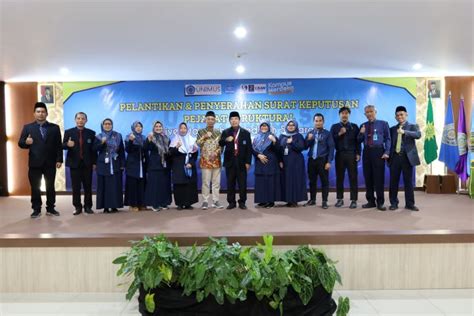 Hadirkan Energi Baru Rektor Lantik Dan Serahkan Sk Pejabat Struktural
