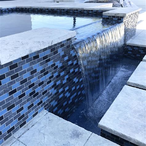 Glass Tile Blends Artistry In Mosaics