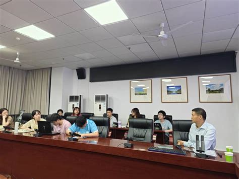 讲座回顾刘亚丁与王逸群开展四川大学核心通识课系列讲座 四川大学文学与新闻学院 新闻学院出版学院