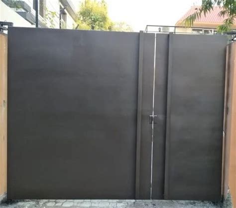 Modern Mm Iron Main Hinged Gate For Used For Security Purpose At Rs Sq Ft In Hyderabad