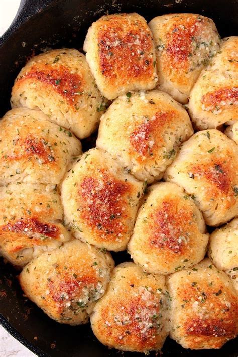 Easy Skillet Rolls Crunchy Creamy Sweet Artofit