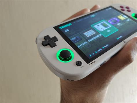 Review Trimui Smart Pro é Um Console Portátil Nostálgico E Potente