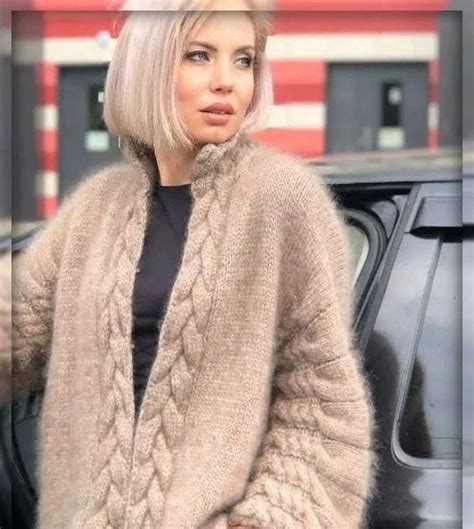 Dziana Moda Kardigan na drutach ze wspaniałymi rękawami