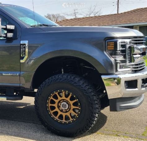 2017 Ford F 250 Super Duty With 18x9 18 Method Mr305 And 305 70r18