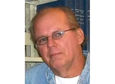 Michael R Davis Obituary 2025 New Castle In Rose City Funeral