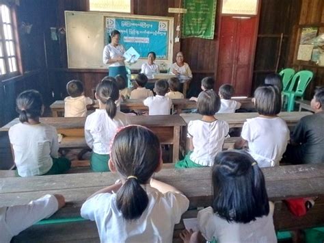 ဆွမ်ပရာဘွမ်မြို့ အခြေခံပညာမူလတန်း ကဘရန်ခူး ကျောင်း၌ စာဖတ်ရှိန်မြှင့်တင