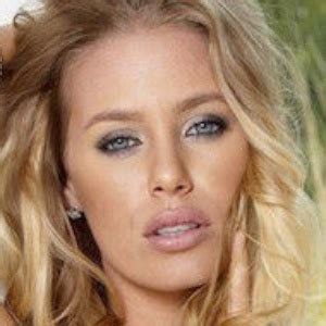Nicole Aniston XXX Fotos Desnudas PornPics Com