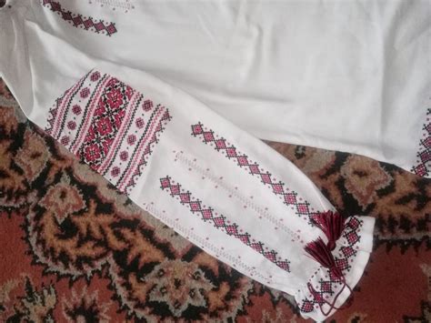 Вишиванка жіноча тканина полотно 320 грн Сорочки та блузки вишиванки Хмельницький на Olx