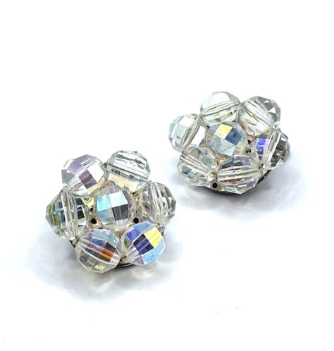 Vintage 1950s Aurora Borealis Gem