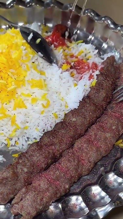 چلو کباب مش رحیم فقط با سماق میچسبه😁😋😋کباب کوبیده جوجه شیشلیک