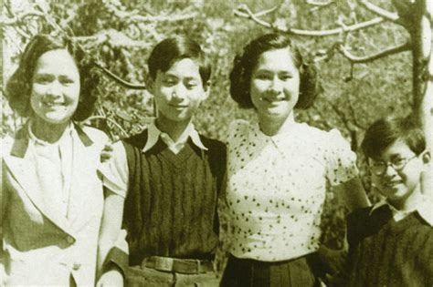 ทรงเป็นยอดพระมารดาที่เสียสละอย่างสูงสุด สมเด็จย่าที่พระพันวัสสาทรงชื่นชม บุญของฉันมาได้ลูก