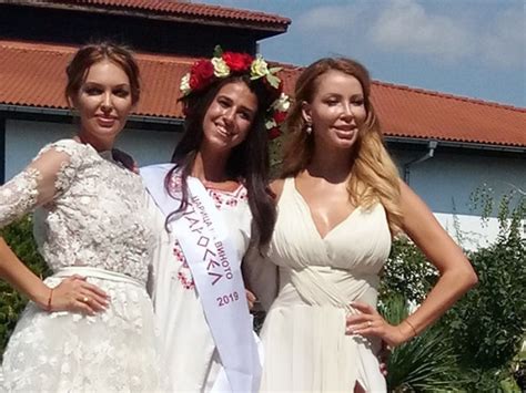 Вероника Димитрова е новата Царица на виното