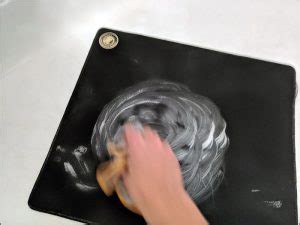 How To Clean Your Mousepad