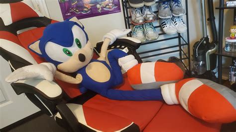 Life Size Giant Sonic Plush Reduced Rare