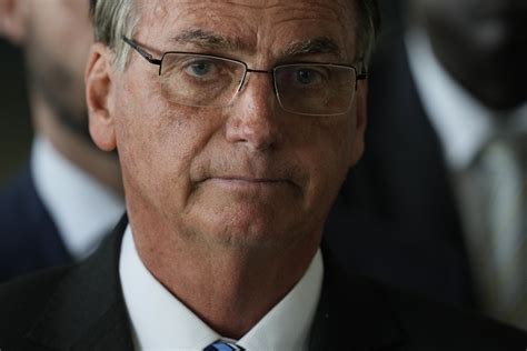 Governo Libera Dados Do Cartão Corporativo De Bolsonaro Veja A Lista