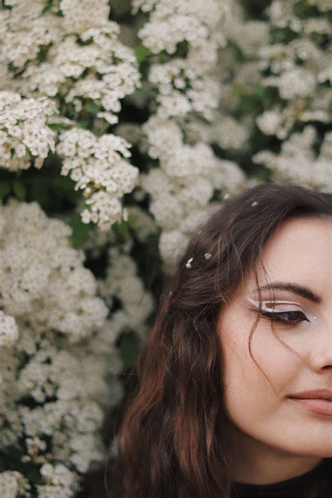 Весняні фото ідея для фото на вулиці Nel 2025