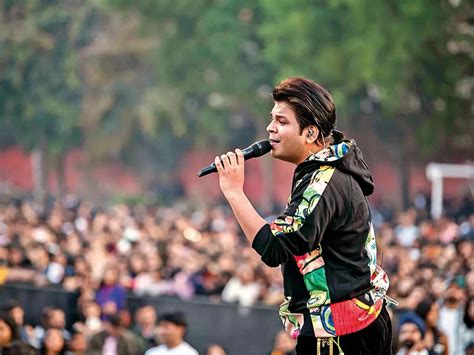 Sunn Rahi Hai Dilli Ankit Tiwari Thrills College Crowd Delhi News