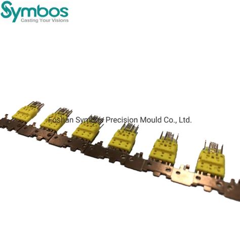 Top Selling Products Industrial Inlet Socket IEC Male Connector Insert Molding Car Connector