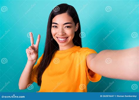 Photo Of Funny Brunette Long Hairstyle Lady Do Selfie Show V Sign Wear