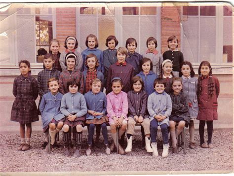 Photo De Classe Cm2 Ecole Jean Macé De 1970 Ecole Jean Mace Copains