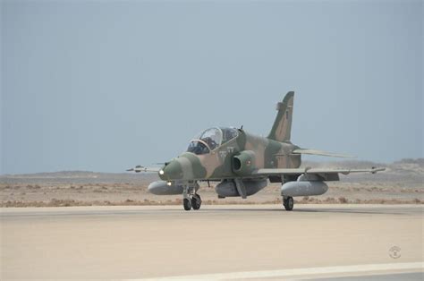 للطيارين الذكور فتح باب التجنيد بسلاح الجو السلطاني صحيفة وهج
