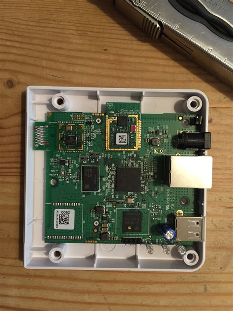 Hive Nano V2 Hub Teardown Datapoint