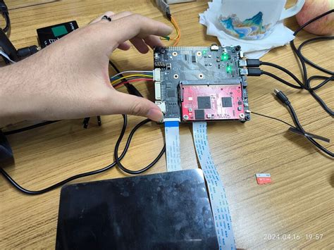 嘉楠k510开发板，使用屏幕摄像头相关例程，显示没有dev dri card0 嵌入式linux开发 嵌入式开发问答社区