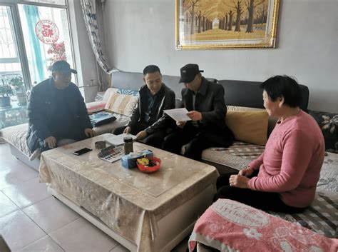 【一线风采】北区城管：用心访民情 实干惠民生村民