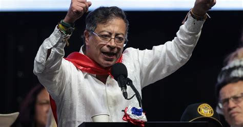 Gustavo Petro Insistió En Una Asamblea Constituyente Y Denunció