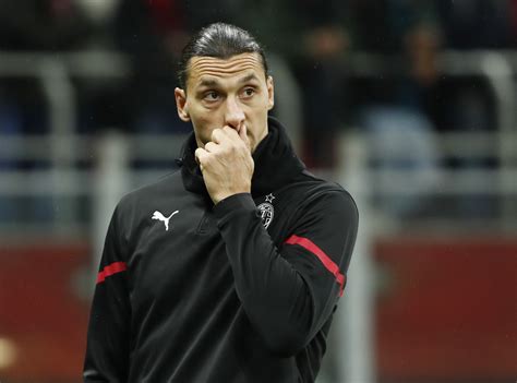 Zlatan Ibrahimovic vuelve a la selección de Suecia a los años y sorprendió con una frase